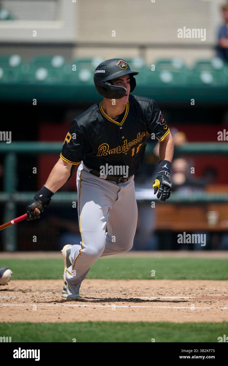 Bradenton Marauders Solomon Maguire (10) bats during an MiLB Florida ...