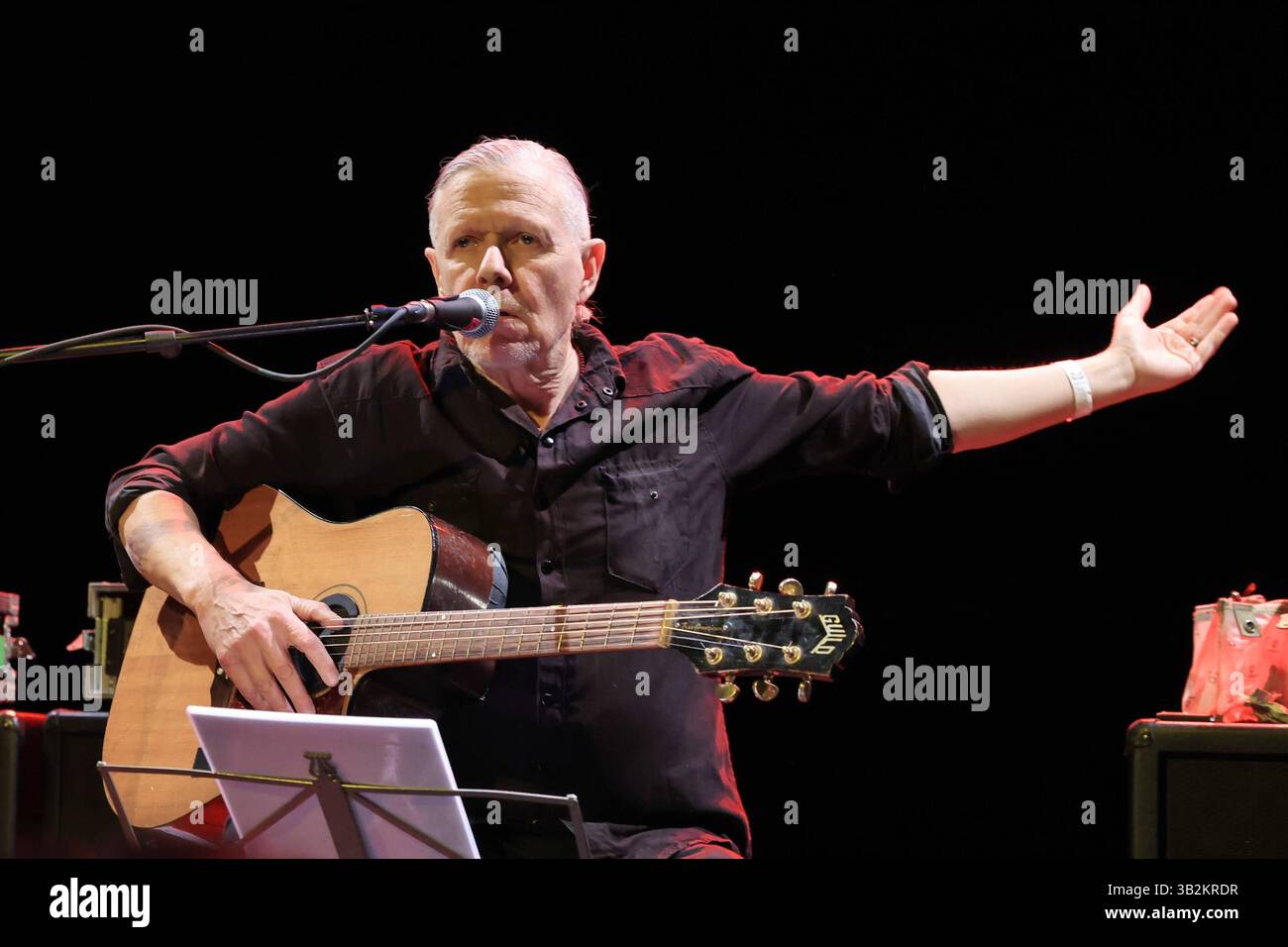 Michael Gira und Kristof Hahn, Swans, im Konzert live im Heimathafen Neukölln, Berlin, Berlin ...