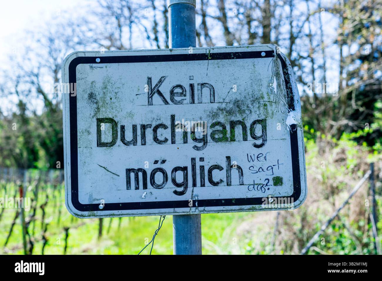 Trespassing forbidden sign in Germany Stock Photo - Alamy