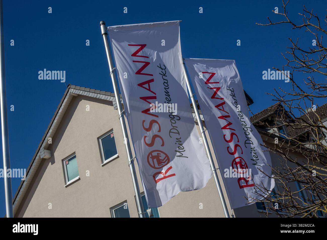 Rossmann ist eine der größten Drogeriemarktketten Europas. Das 1972 von ...