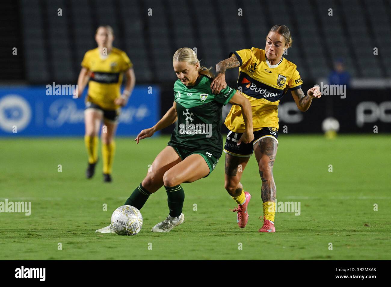 Gosford, Australia. 28th Apr, 2025. Hayley Taylor-Young of United and ...