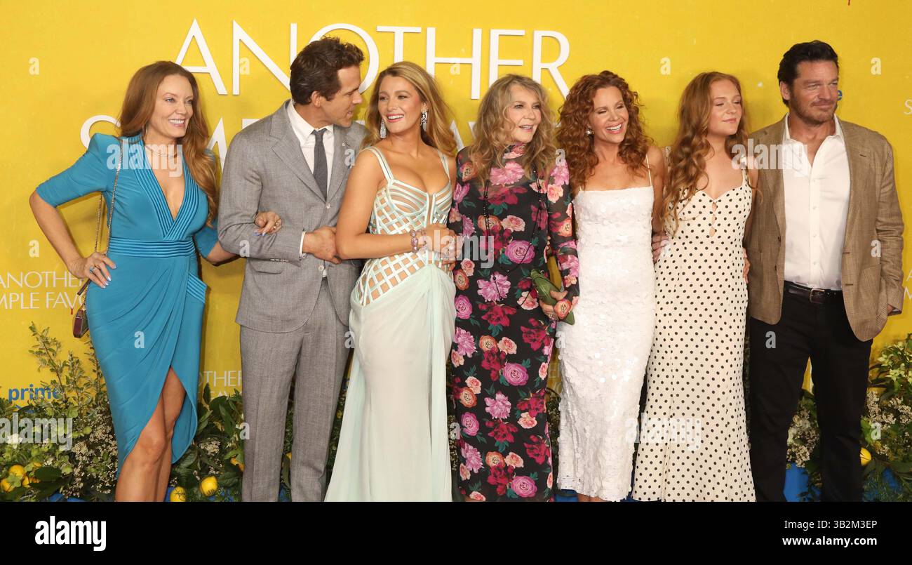 April 27, 2025, New York, New York, USA: Actors LORI LIVELY, RYAN ...