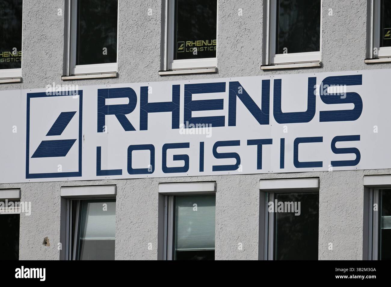 Rhenus Logistics - Spedition am Hafen in Regensburg. Die Rhenus SE und ...