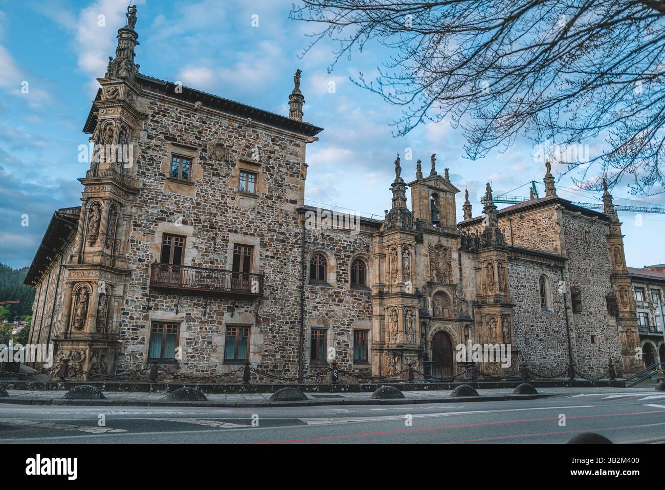Photo of the sancti spiritus university hi-res stock photography and ...