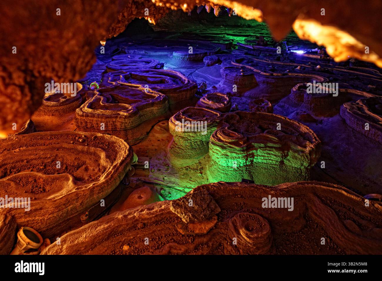 Lotus cave hi-res stock photography and images - Alamy