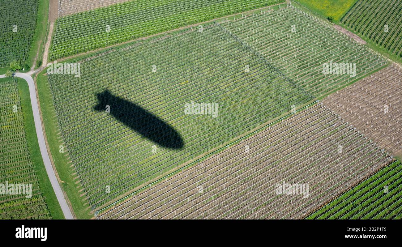 Friedrichshafen, Germany. 28th Apr, 2025. The shadow of a zeppelin. The ...