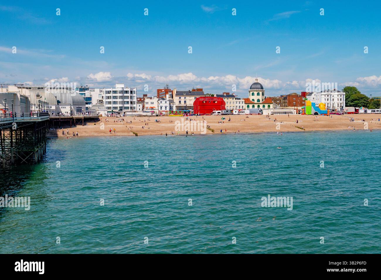 Looking back to Worthing's east beach and seafront from the southern ...