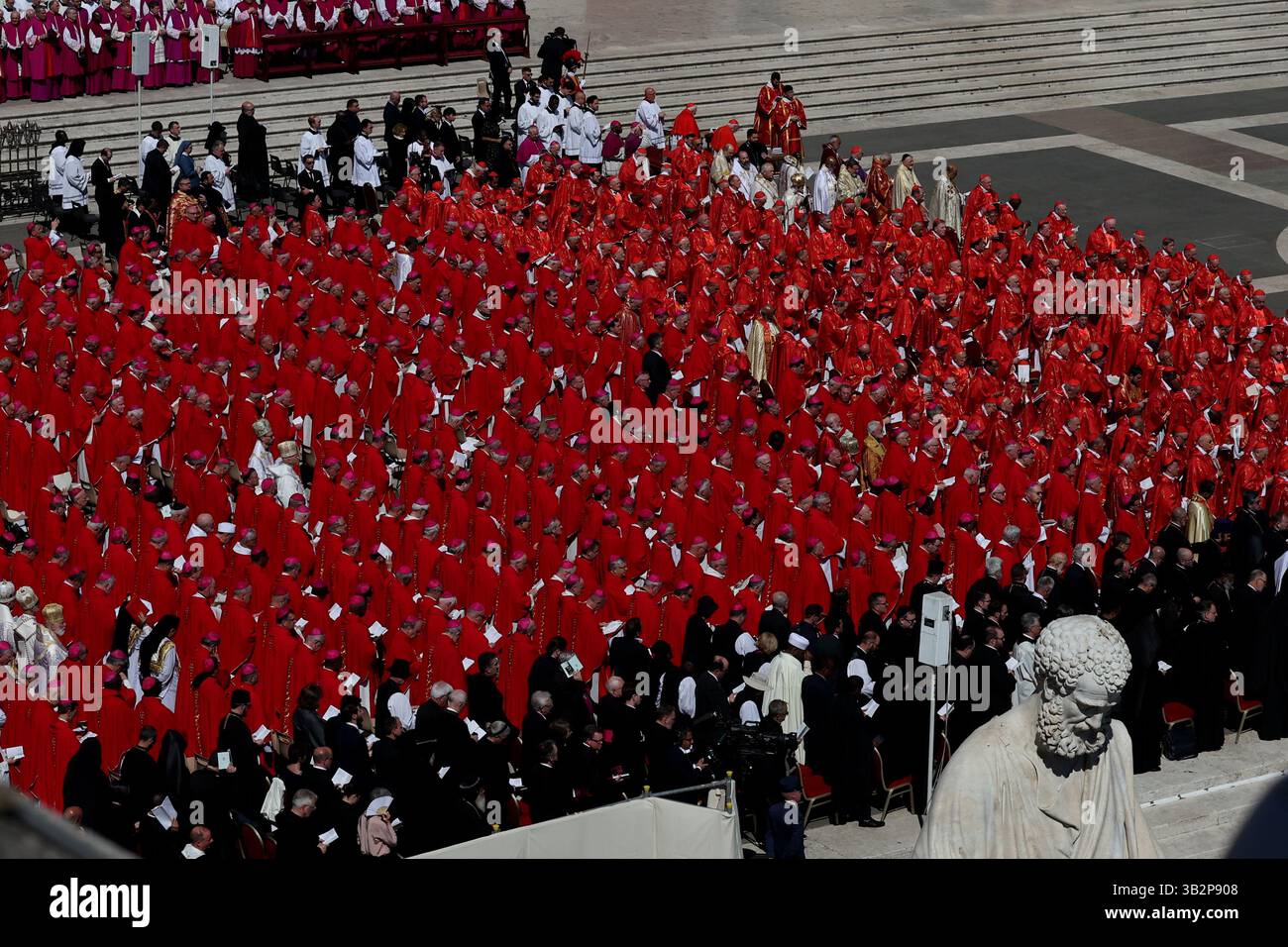 Rome, . 28th Apr, 2025. Vatican City, April 26, 2025: The purple red of ...