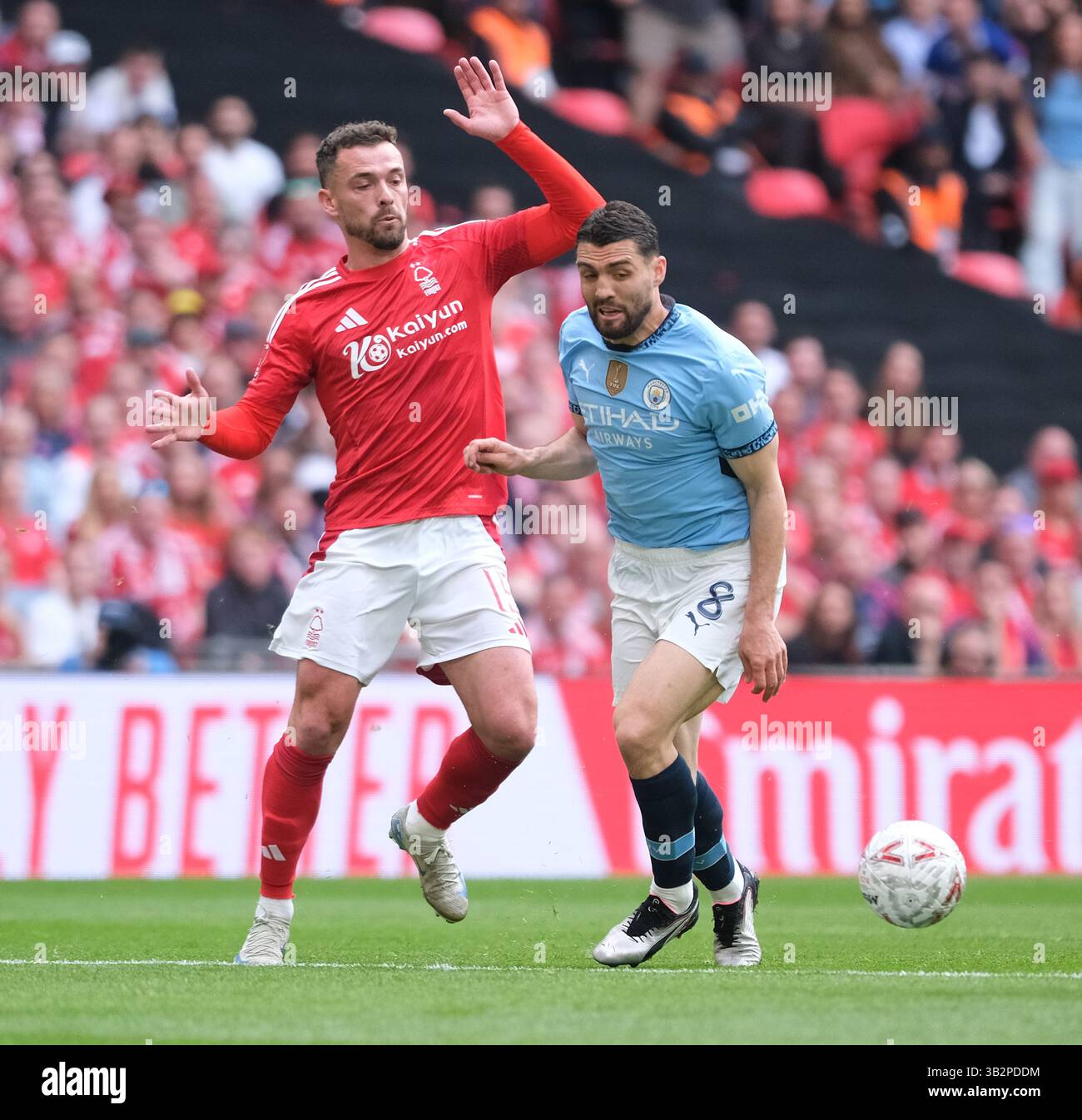 London, UK. 27th Apr, 2025. London, England - April 27: Harry Toffolo ...