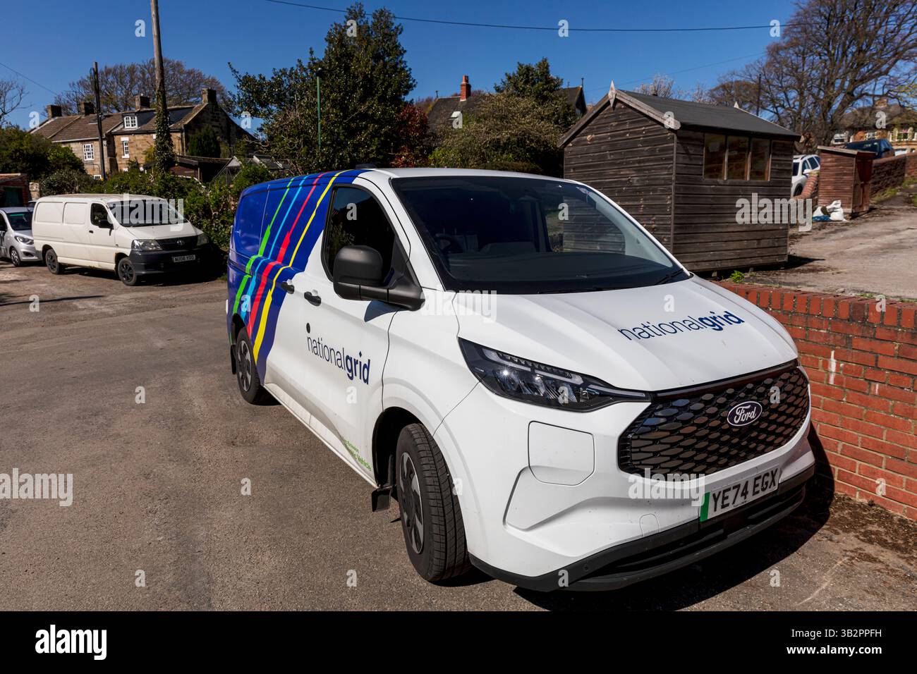 National Grid, National Grid van, National Grid logo, National Grid UK ...