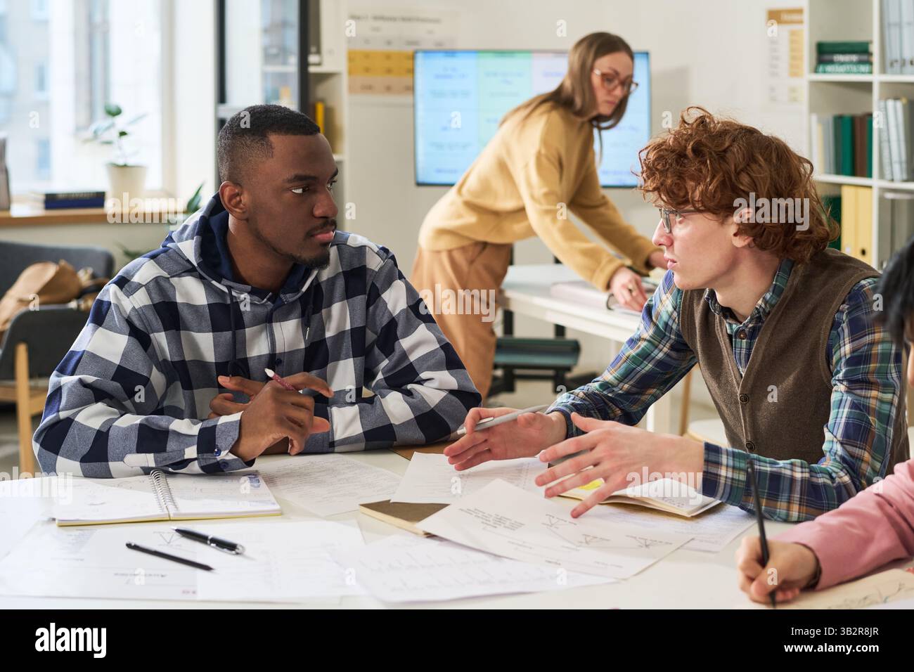 Diverse Group of Students Studying Foreign Languages Together Stock ...