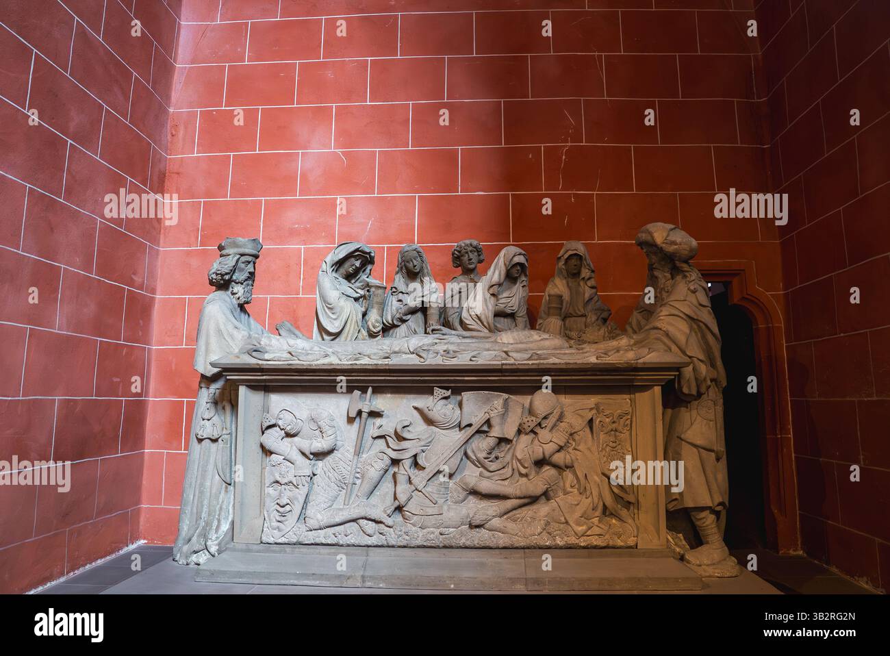 Intricately detailed sculptures hi-res stock photography and images - Alamy