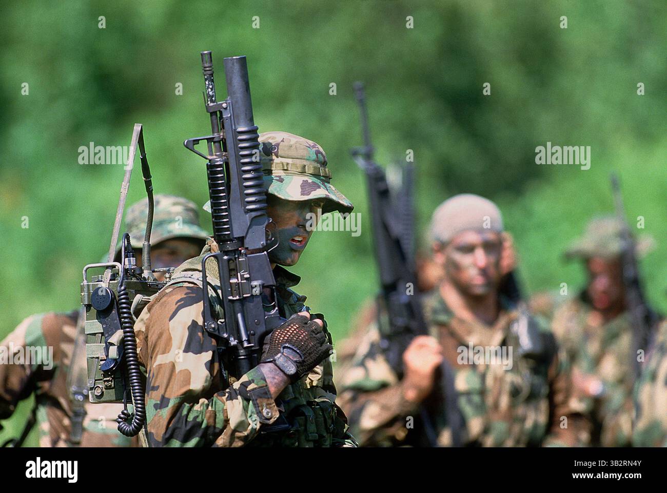Aug. 1, 1987 - U.S. Navy Sea-Air-Land SEAL team commandos armed with ...