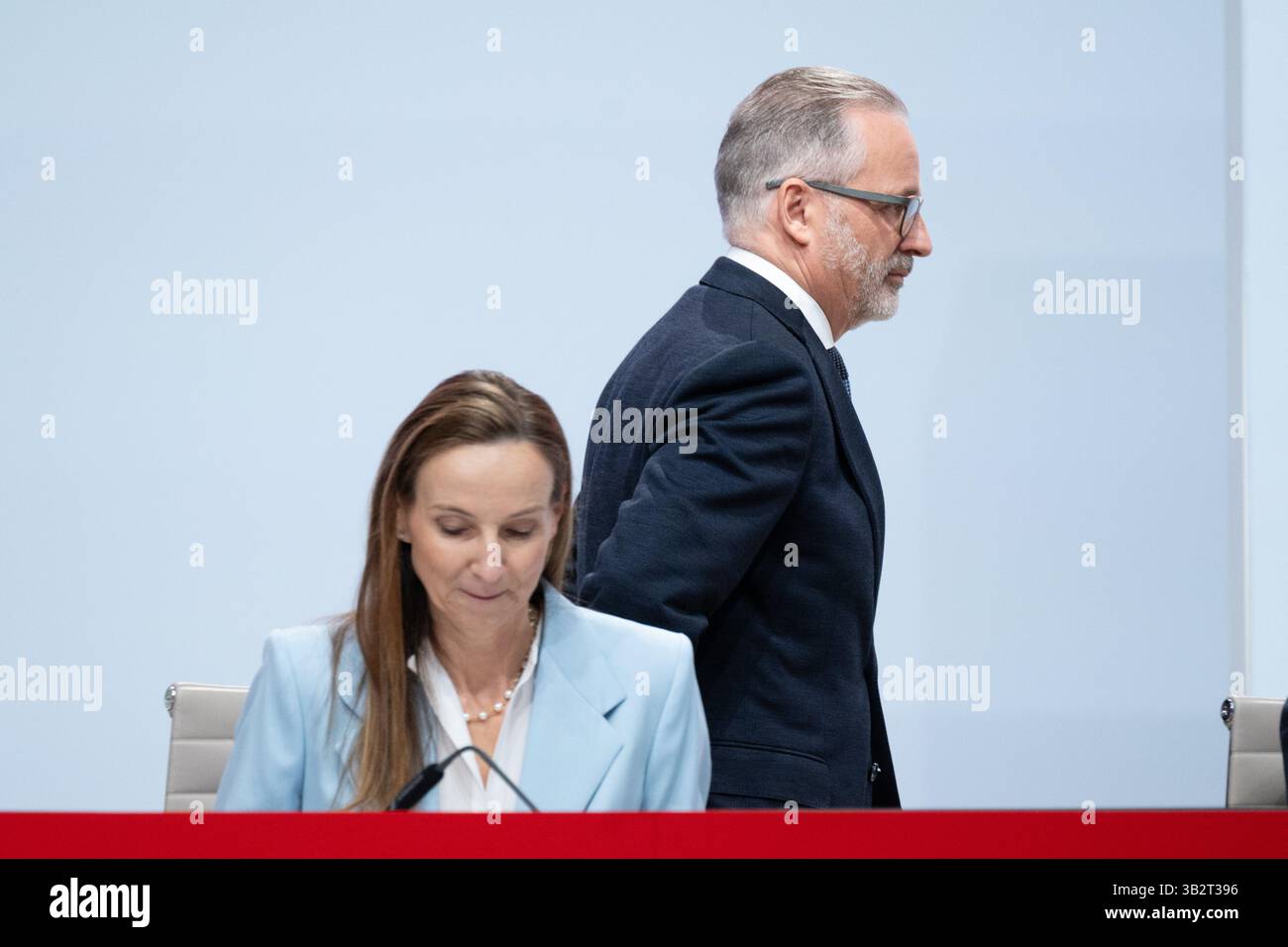 Carsten KNOBEL, Chairman of the Management Board, Dr. Simone BAGEL-TRAH ...