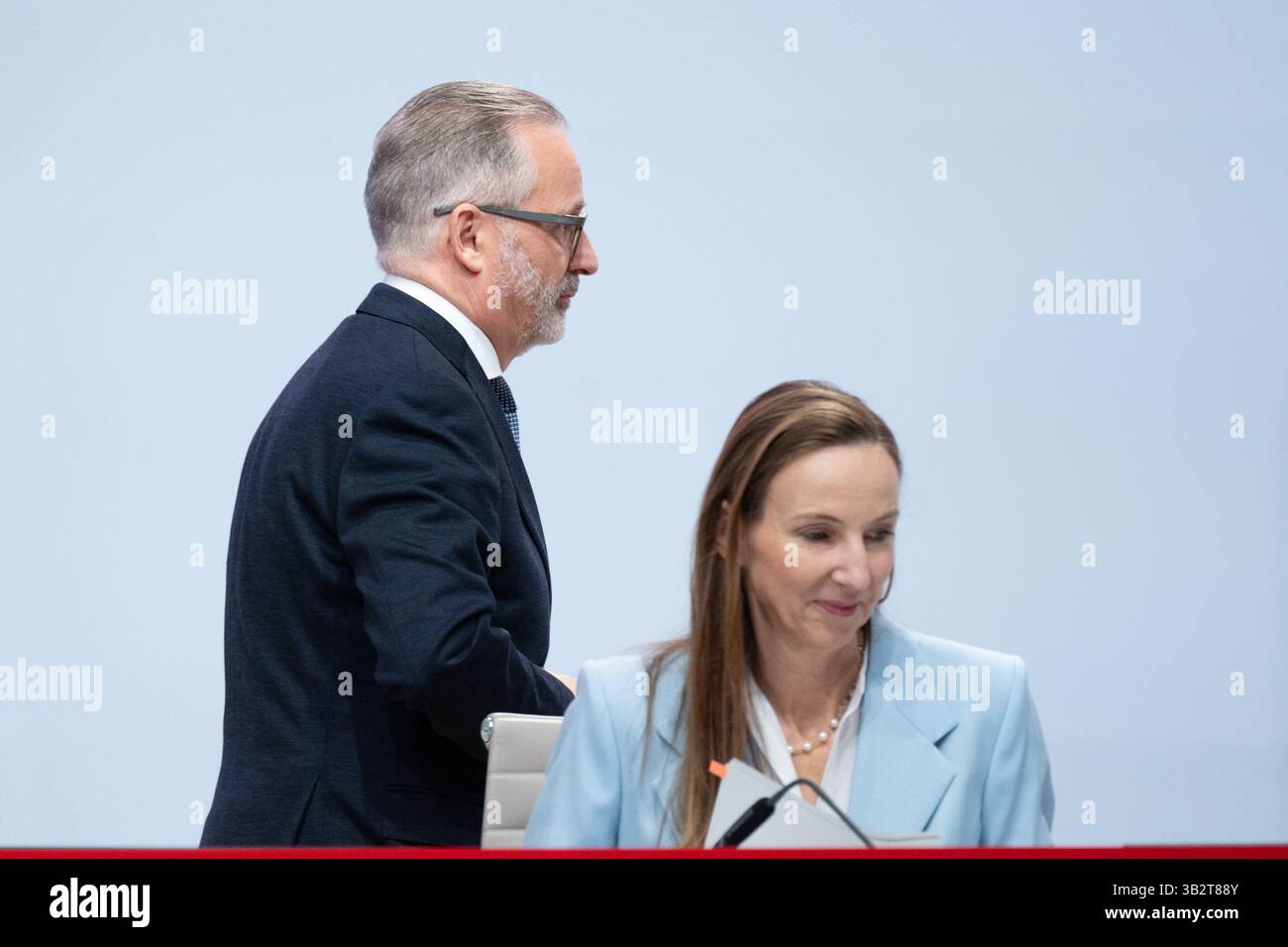 Carsten KNOBEL, Chairman of the Management Board, Dr. Simone BAGEL-TRAH ...