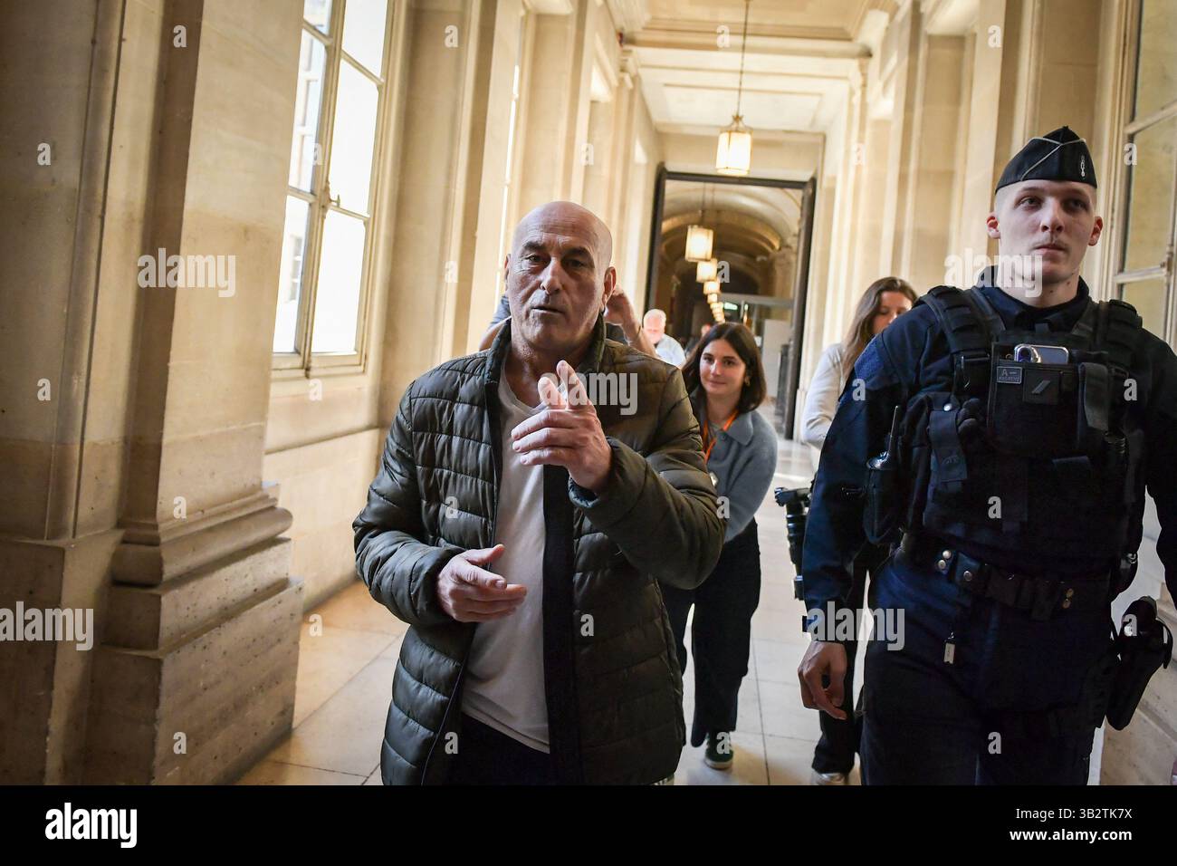 Paris, France. 28th Apr, 2025. Yunis Abbas arrives at the Paris ...