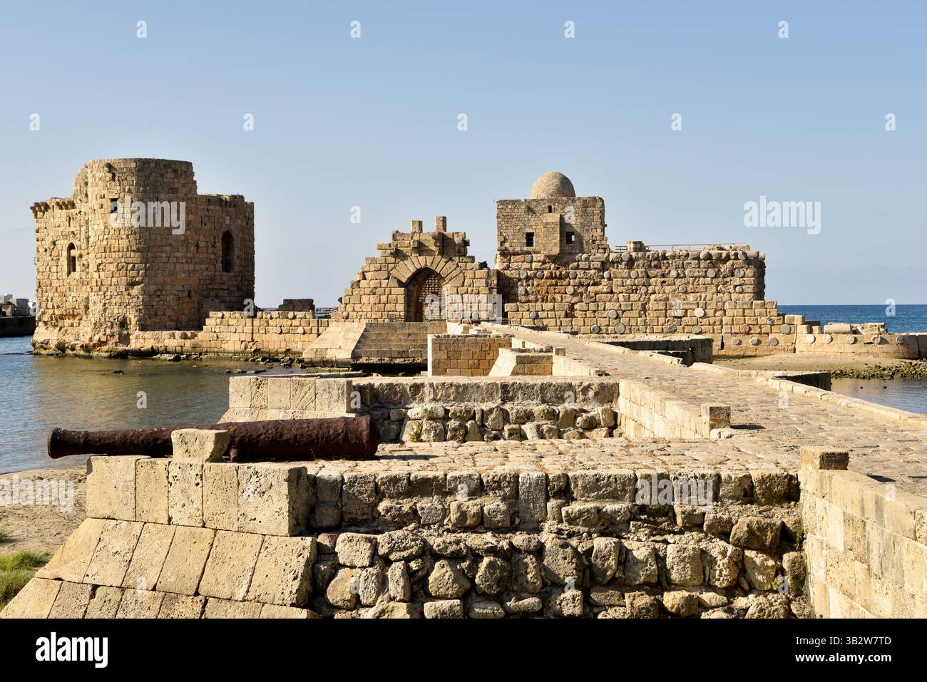 Crusader Sea Castle, Sidon (Saida), southern Lebanon Stock Photo - Alamy
