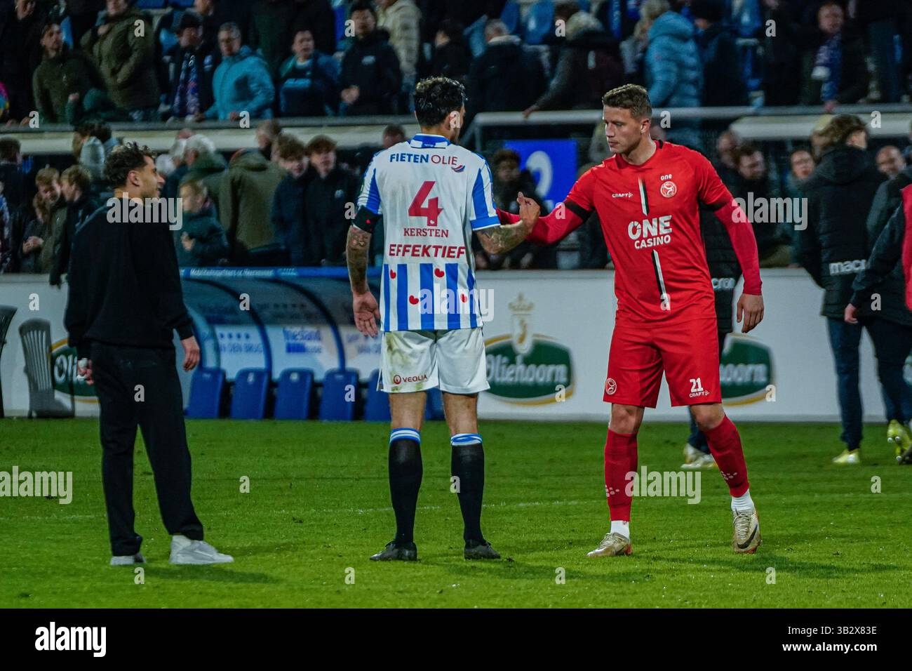 HEERENVEEN, NETHERLANDS - APRIL 19: Sam Kersten of sc Heerenveen ...