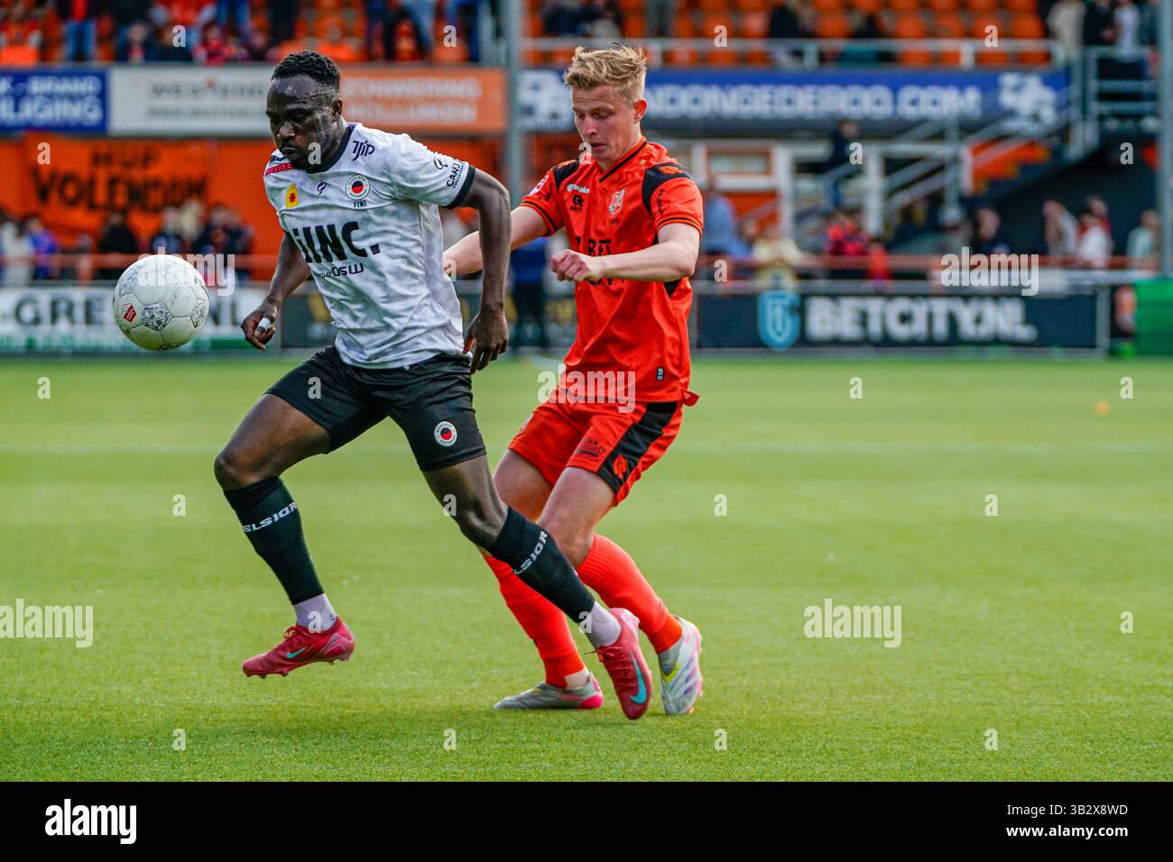 Volendam, Netherlands. 20th Apr, 2025. VOLENDAM, NETHERLANDS - APRIL 20 ...