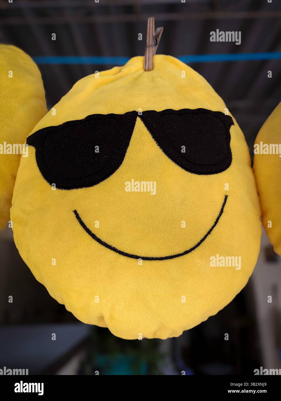 Emoji pillows hi-res stock photography and images - Alamy