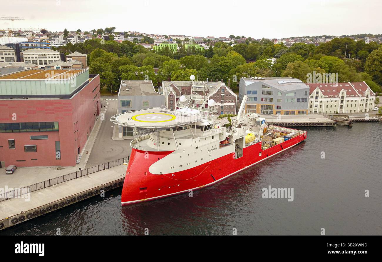 Offshore platform supply vessel IMR DESPINA (former Neptune Despina ...