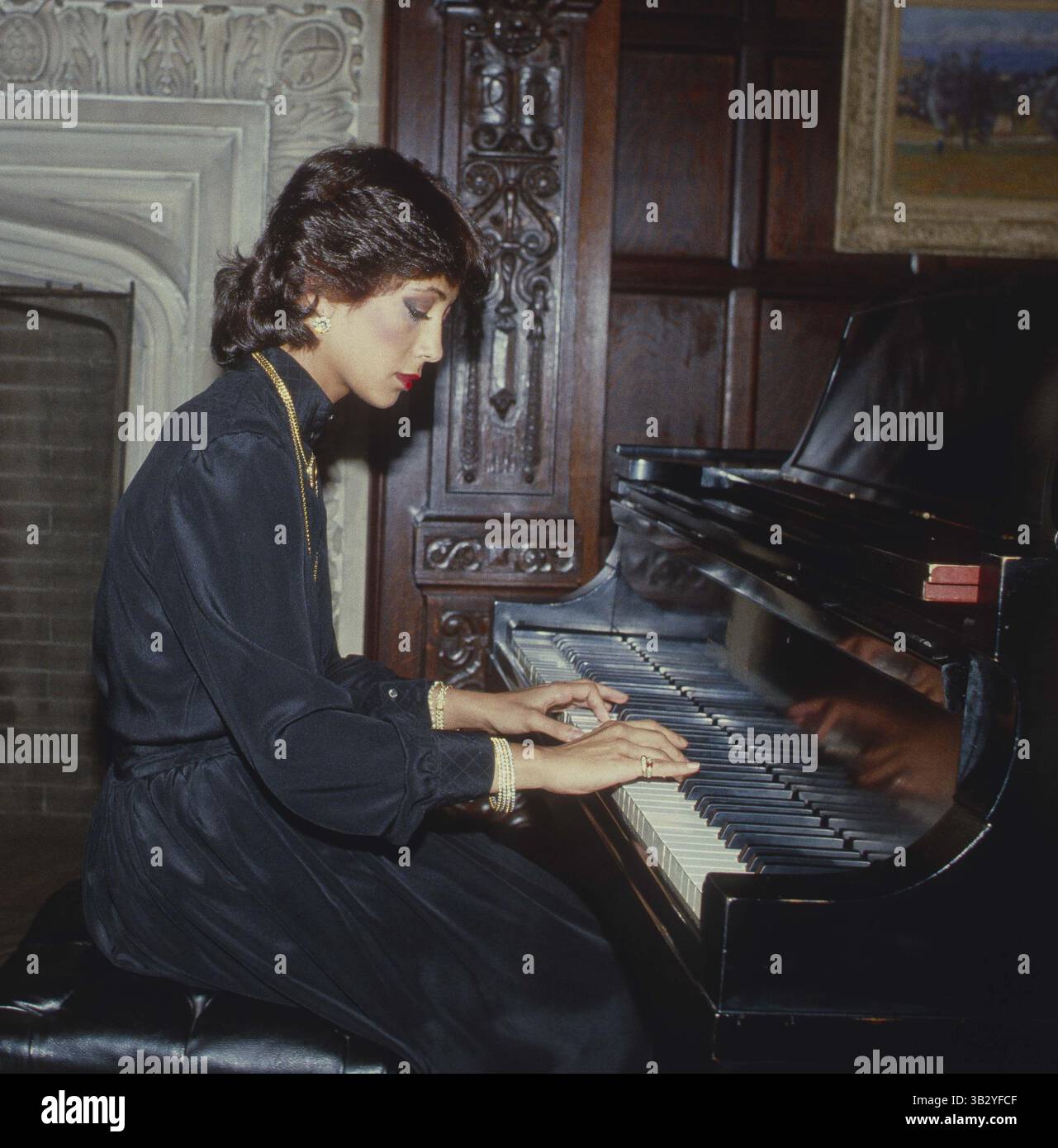 Nov. 14, 2015 - Washington, District of Columbia, U.S - Jehan Sadat one ...