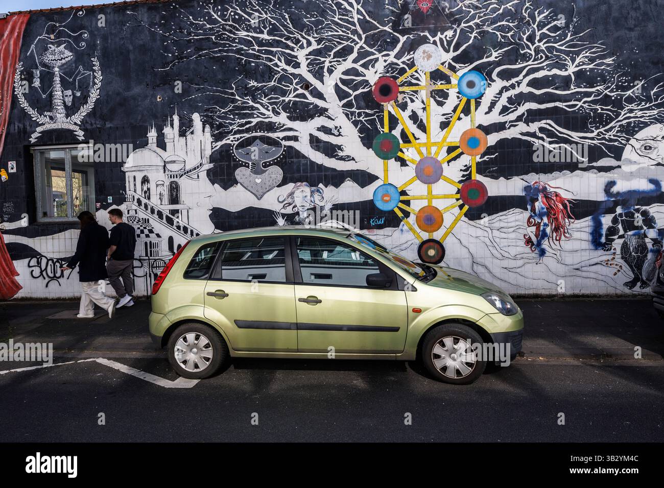 Lichtstraße hi-res stock photography and images - Alamy