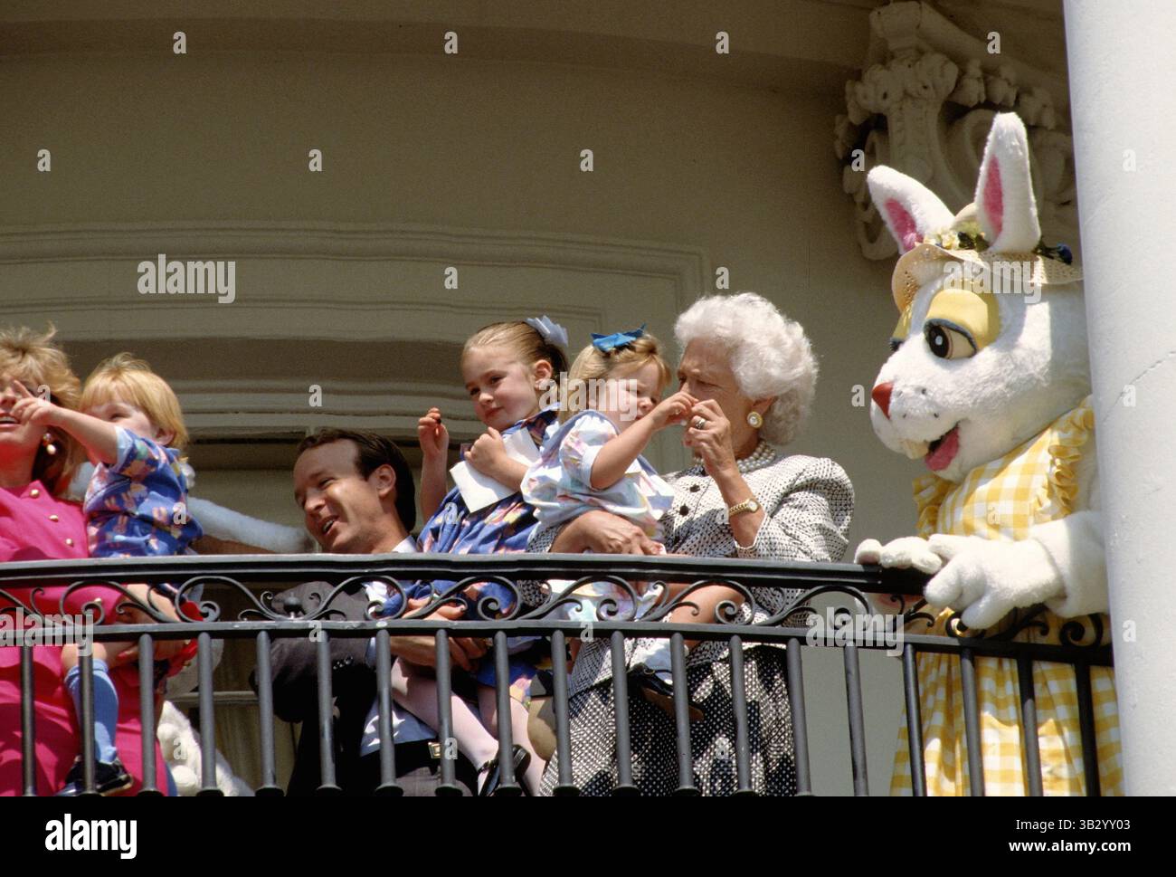 1925 1981 hi-res stock photography and images - Alamy