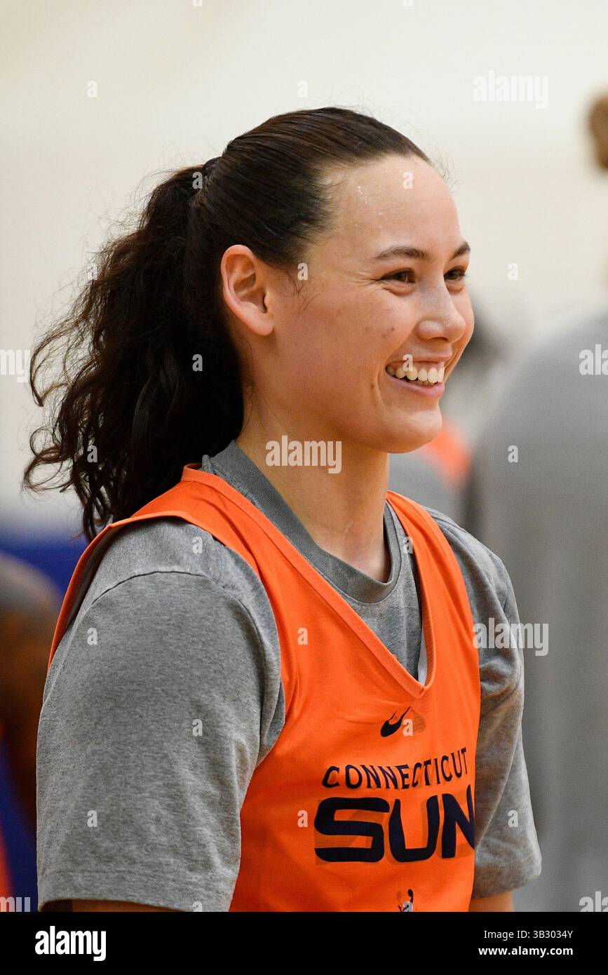UNCASVILLE, CT - APRIL 27: Connecticut Sun guard Abbey Hsu (35) looks ...