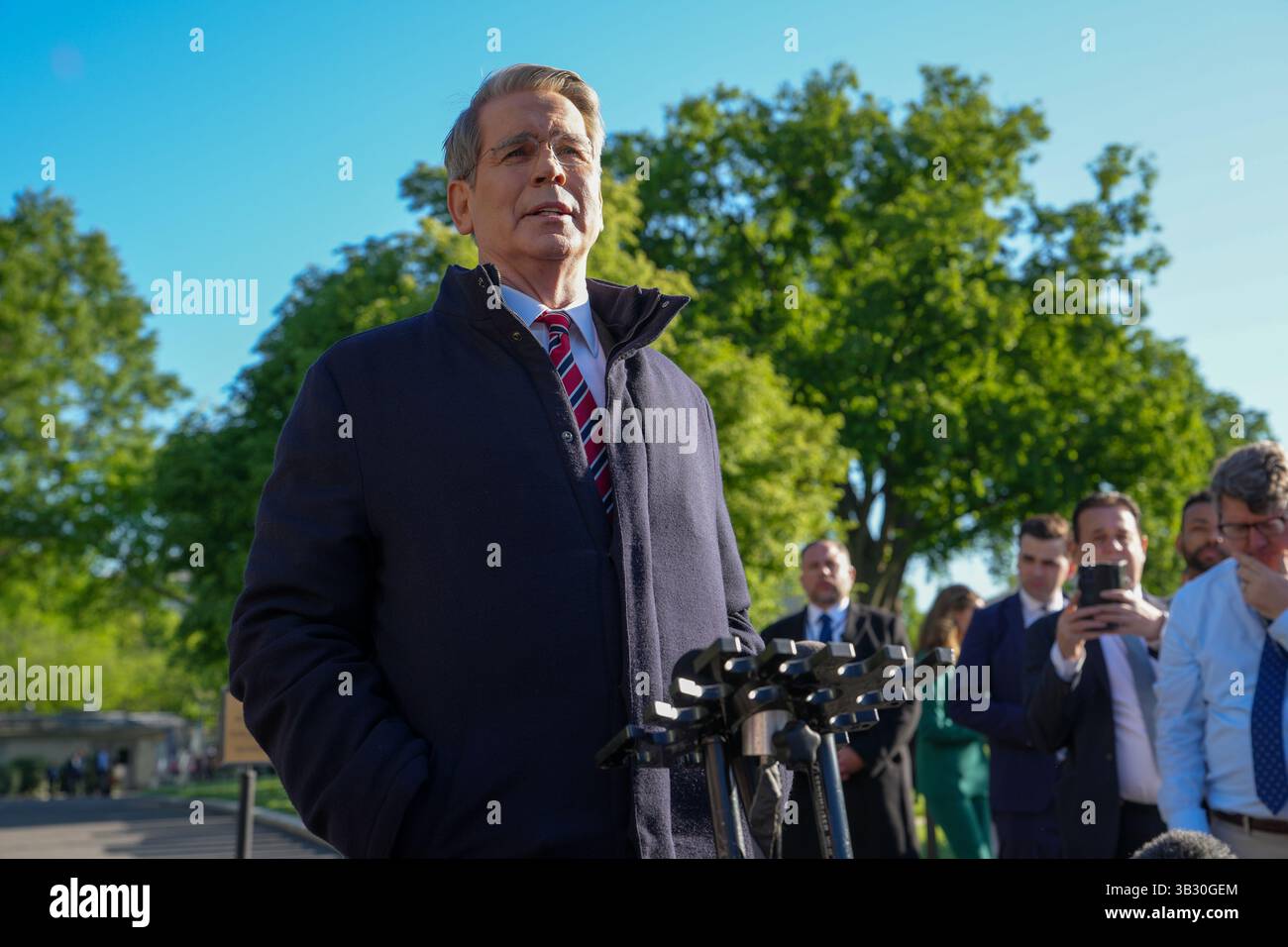 Scott bessent hi-res stock photography and images - Alamy