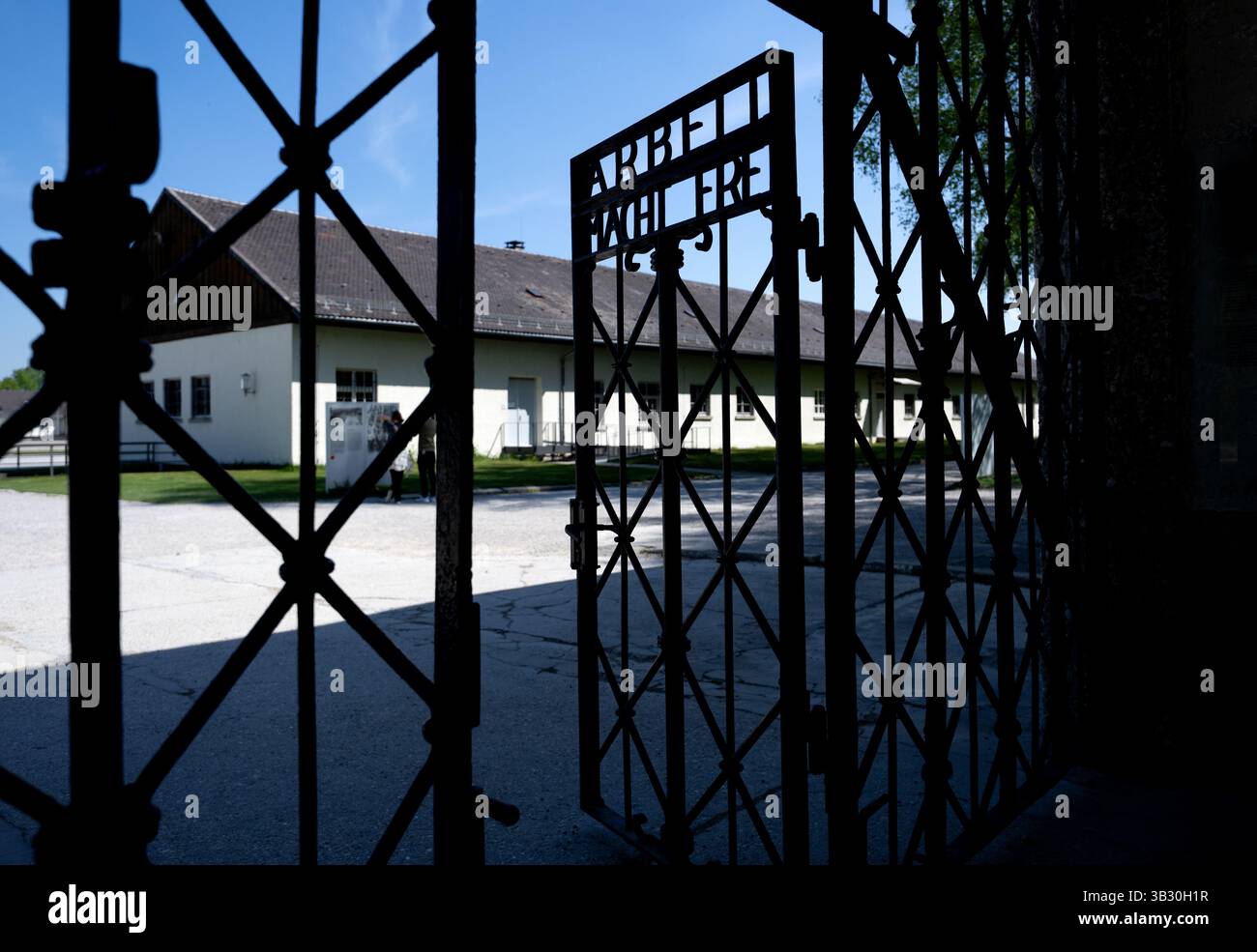 Dachau, Germany. 28th Apr, 2025. The entrance gate with the inscription ...