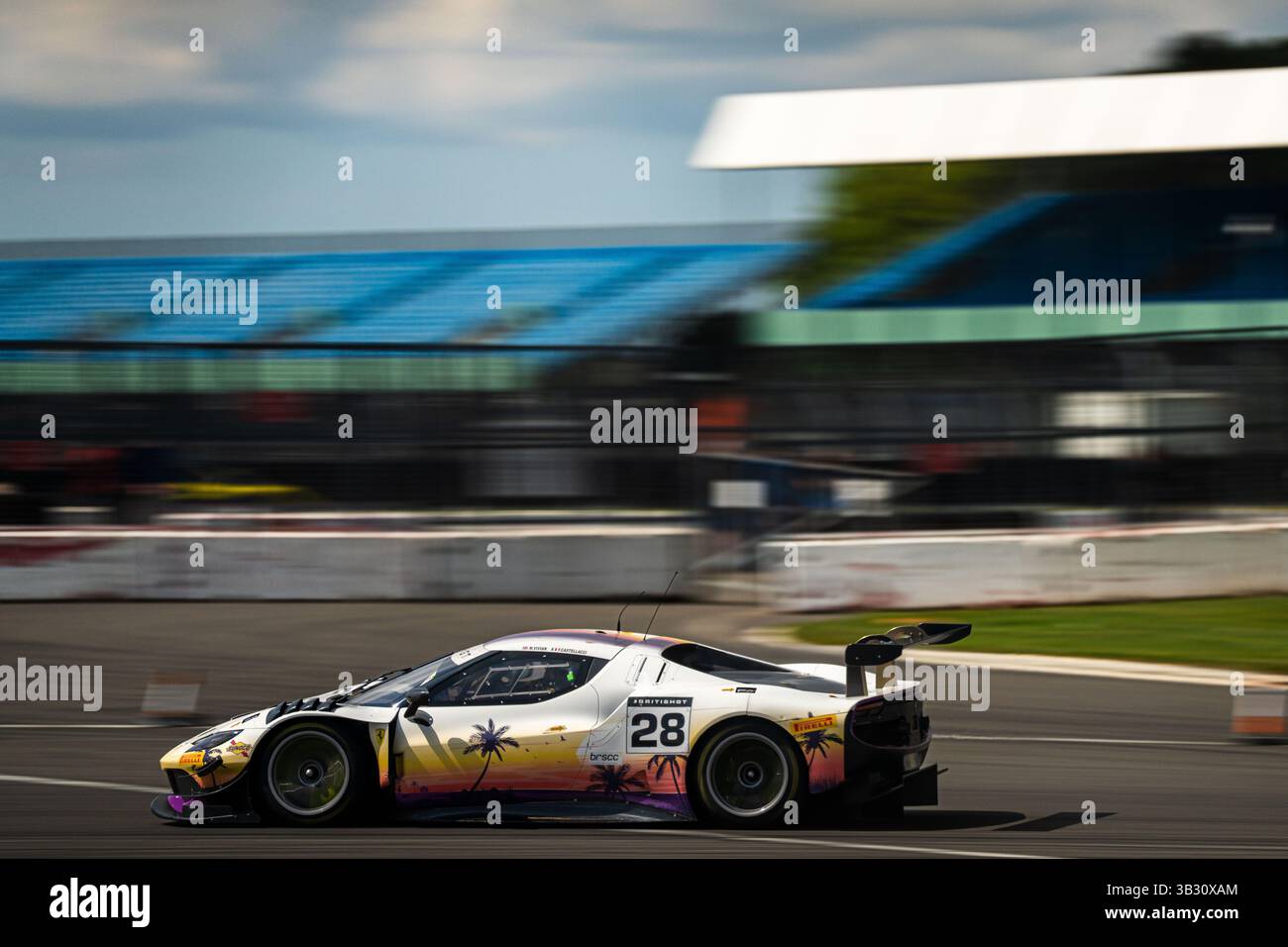 Silverstone, Northamptonshire, UK. 27th Apr, 2025. Silverstone 500 ...