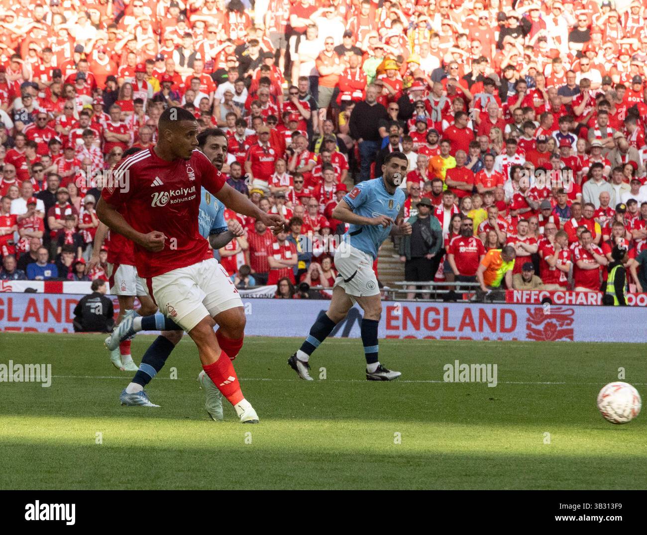 London, UK. 27th Apr, 2025. Murillo of Nottingham Forest in action ...
