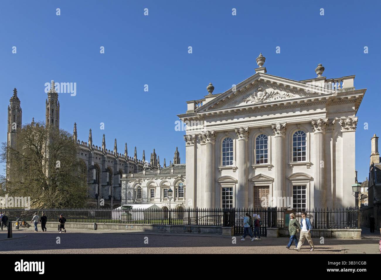 King's College Chapel, Senate House, King's Parade, Cambridge, England ...