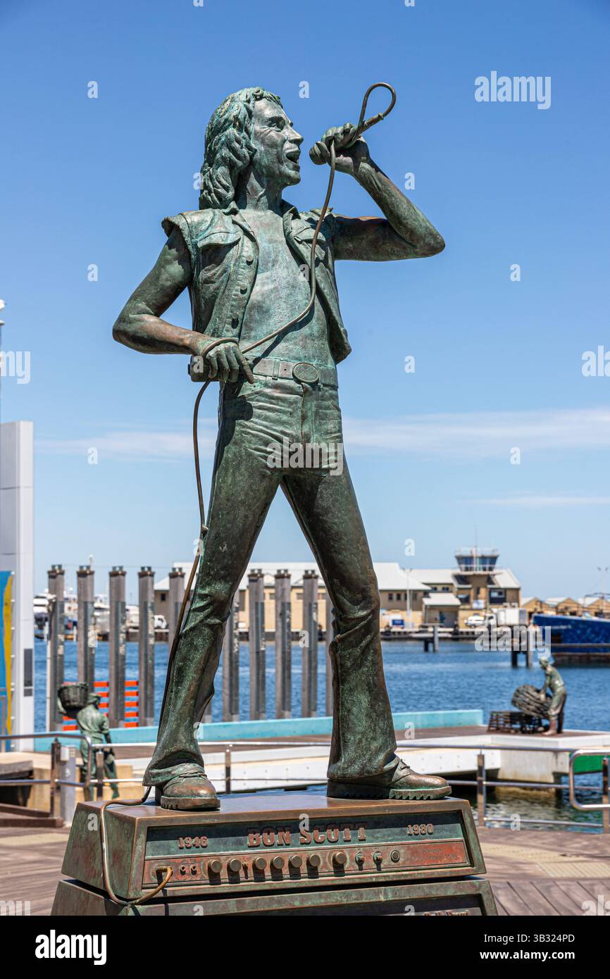 Bon scott 1980 hi-res stock photography and images - Alamy