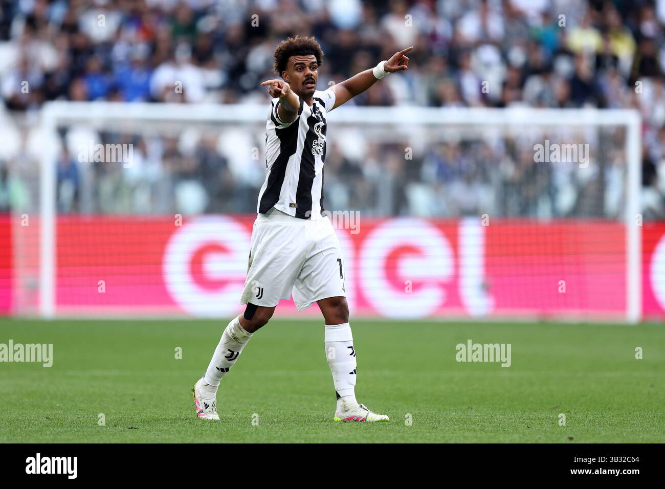 Renato Veiga of Juventus Fc gestures during the Serie A match beetween ...