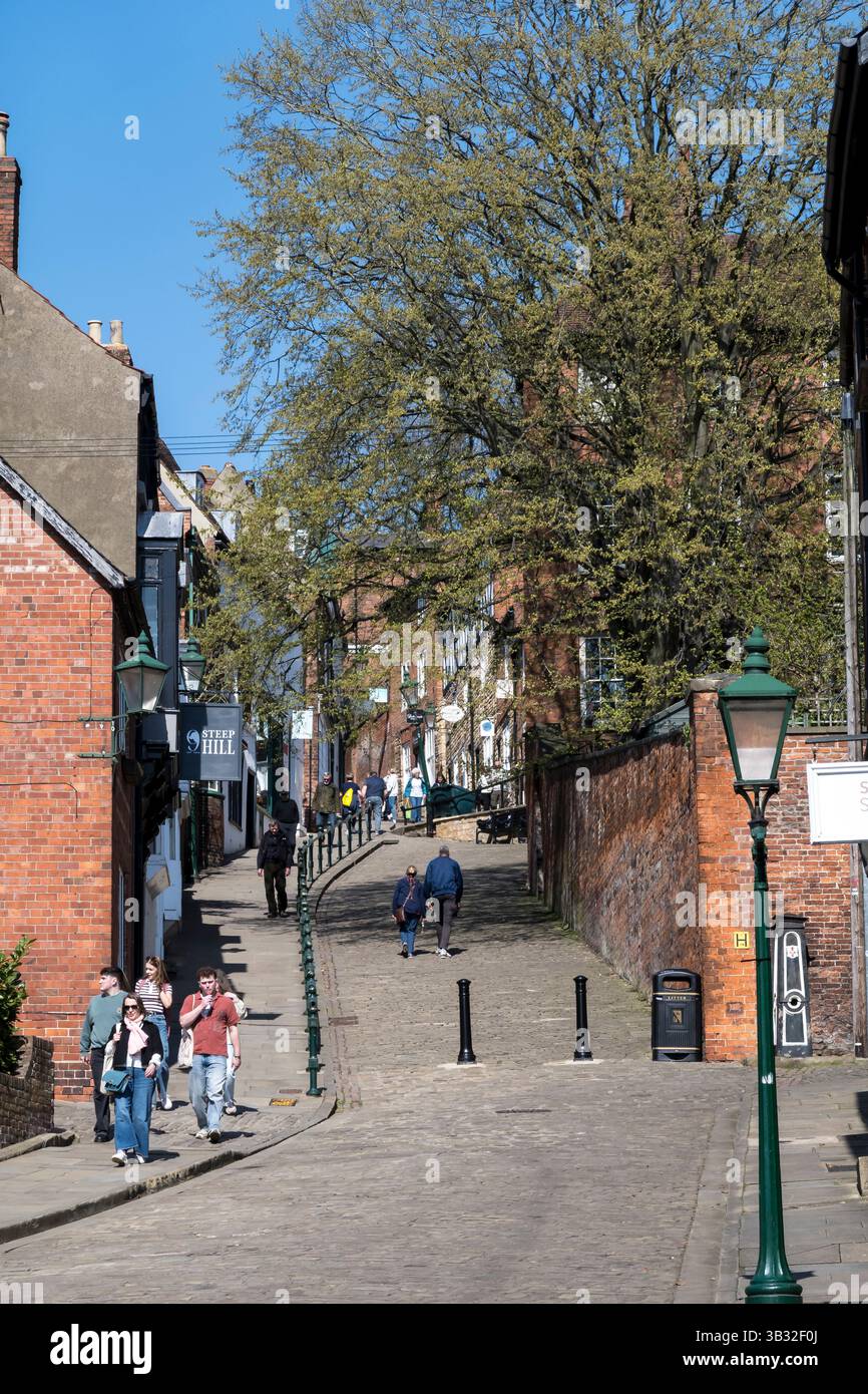 Pedestrians on first steep leg of Steep Hill, Lincoln City ...