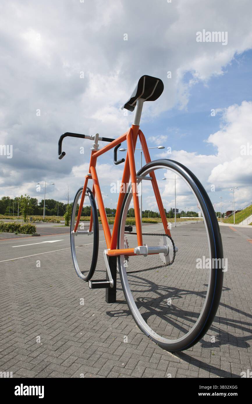 Dutch bicycle racing hi-res stock photography and images - Alamy