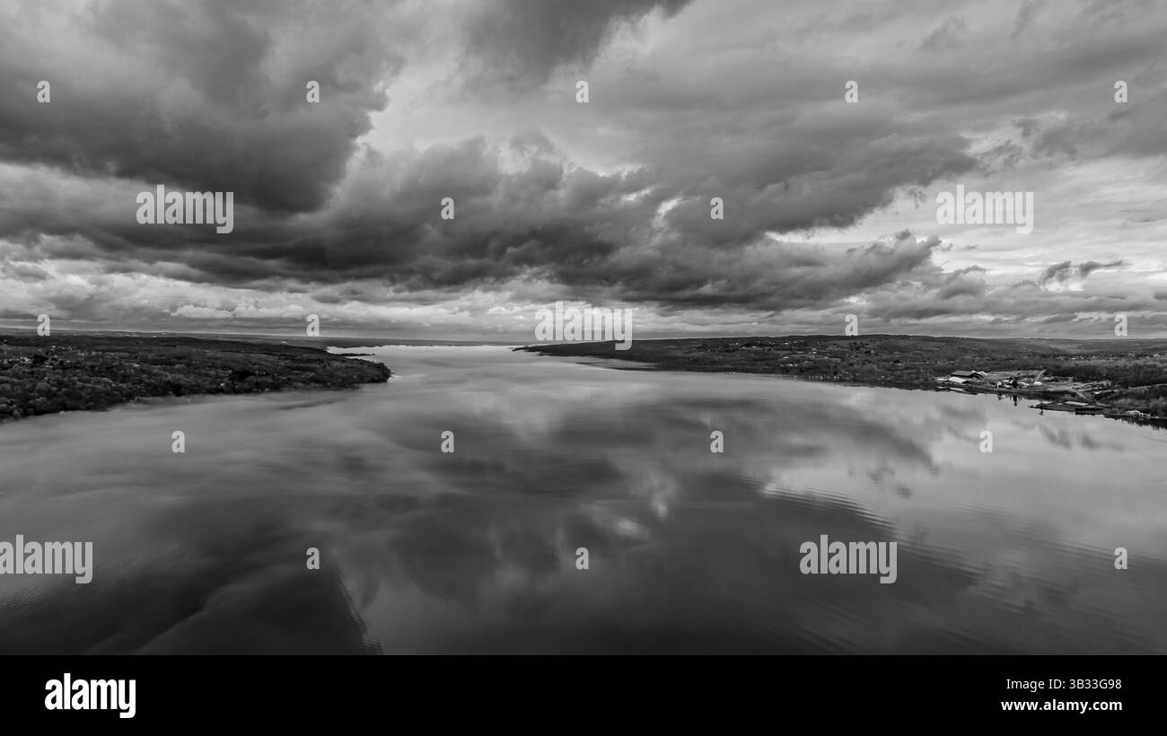 Overcast spring sky Black and White Stock Photos & Images - Alamy