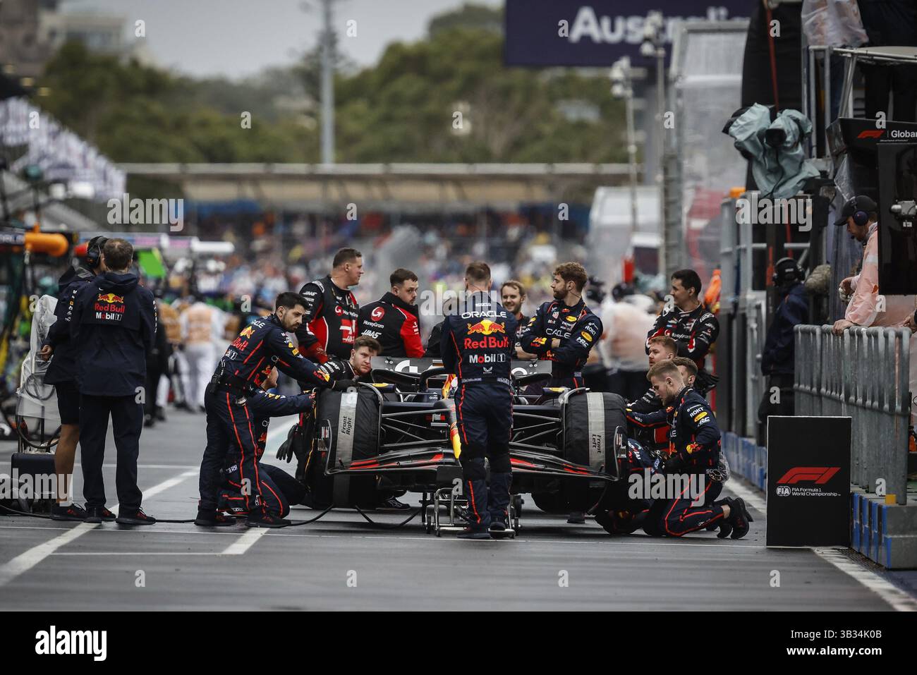 Liam Lawson of New Zealand drives the Oracle Red Bull Racing RB21 during the Australian Formula ...