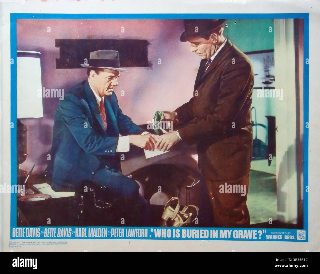 Dead ringer hi-res stock photography and images - Alamy