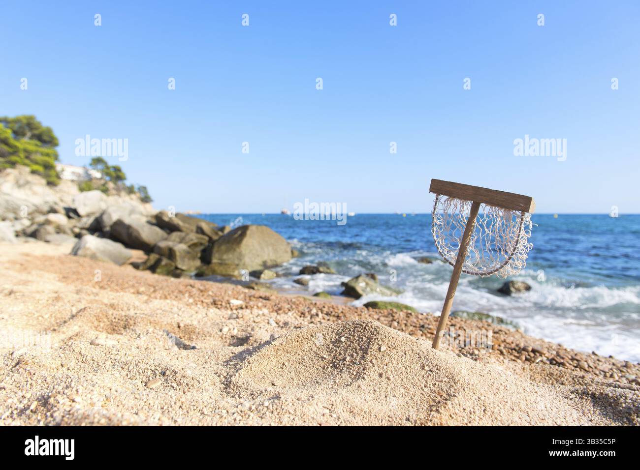 Fishing nets costa brava hi-res stock photography and images - Alamy