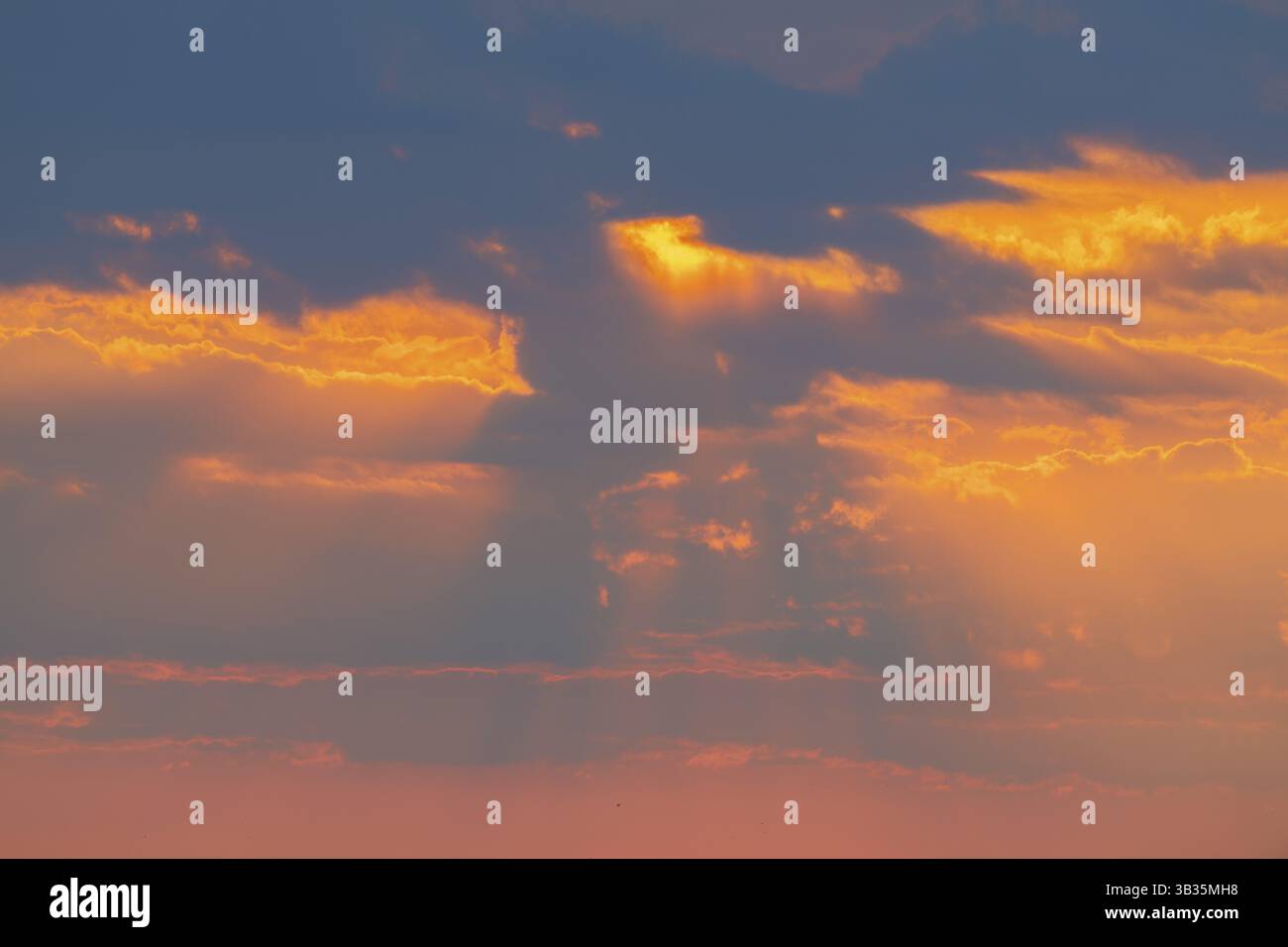 First sunrise beams in hi-res stock photography and images - Alamy