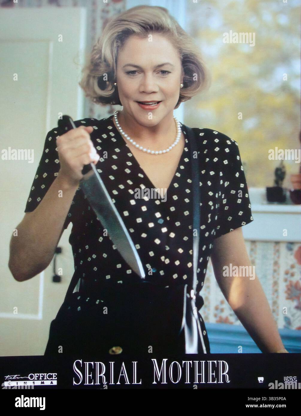 SERIAL MOM 005 - Original vintage movie poster Stock Photo - Alamy