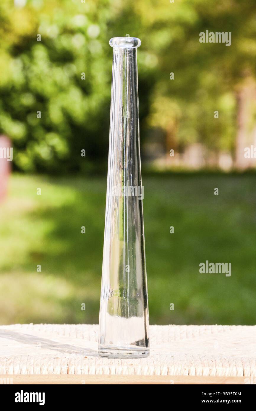 Coloured glass old fashioned jar hi-res stock photography and images ...