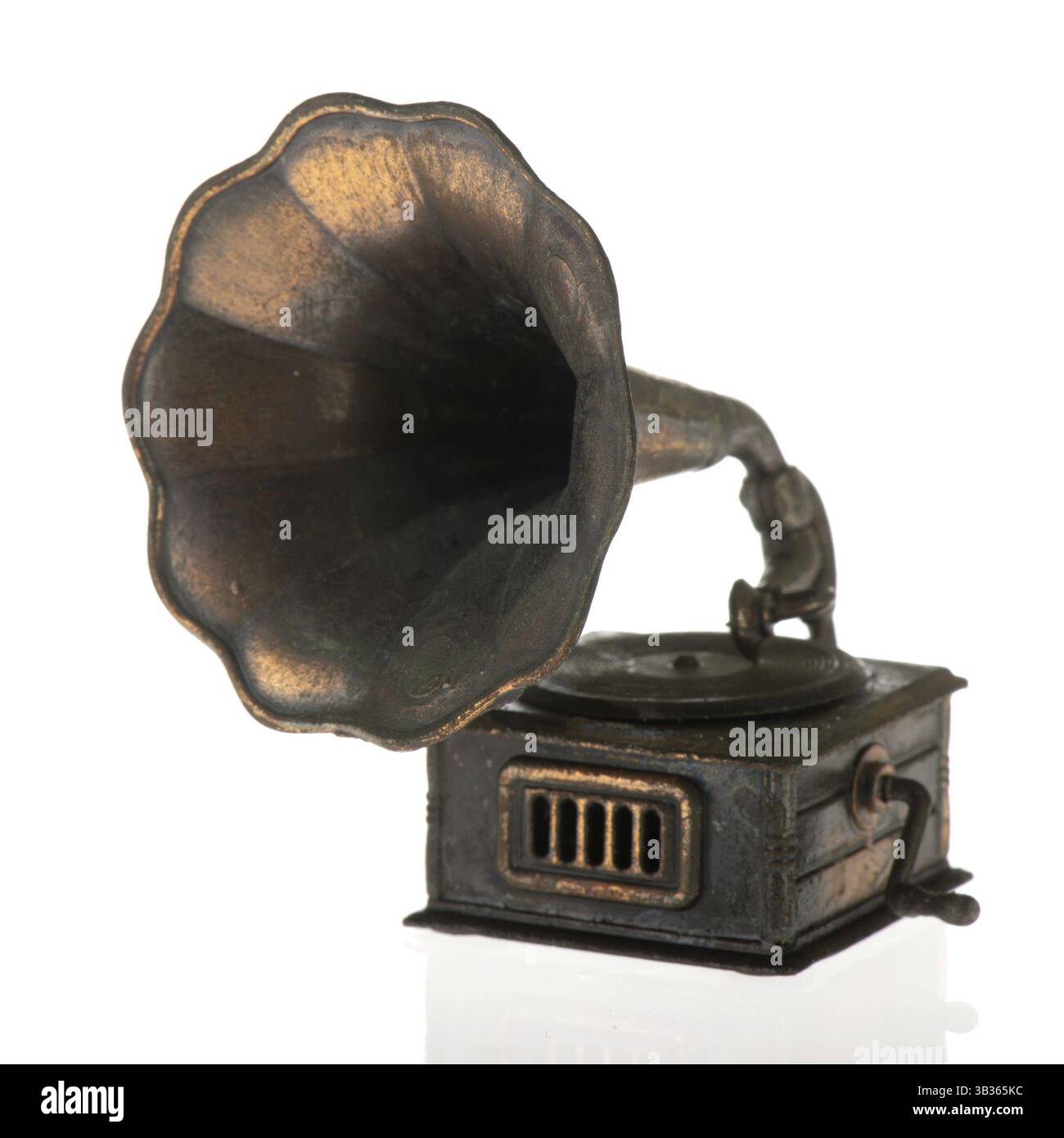 Old grammophone for playing vinyl on white background Stock Photo - Alamy