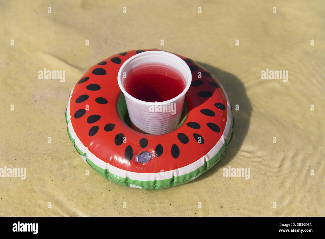 Inflatable water melon slice hi-res stock photography and images - Alamy