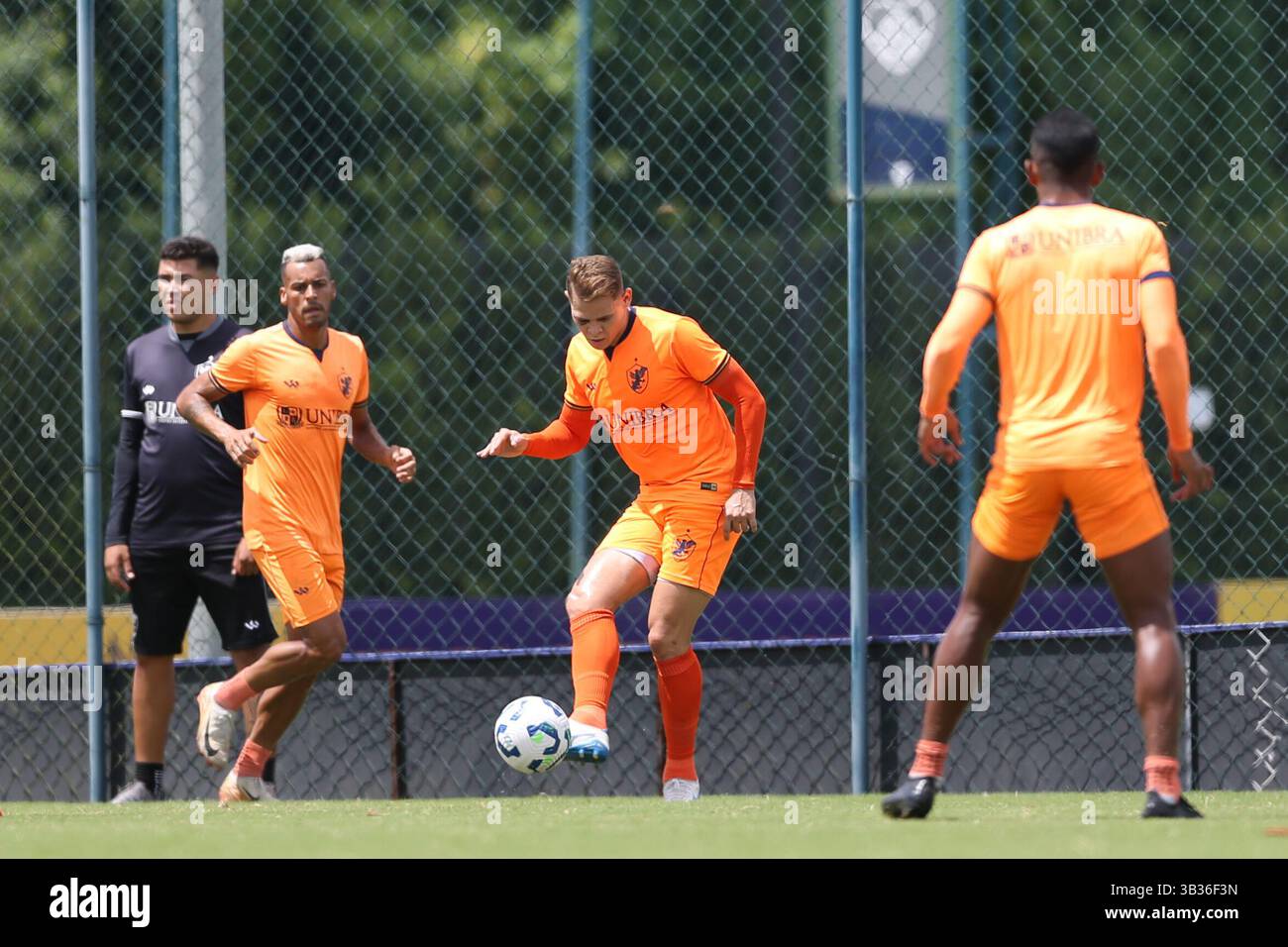 PE - SAO LOURENCO DA MATA - 04/28/2025 - RETRO, TRAINING - Jonas, a ...