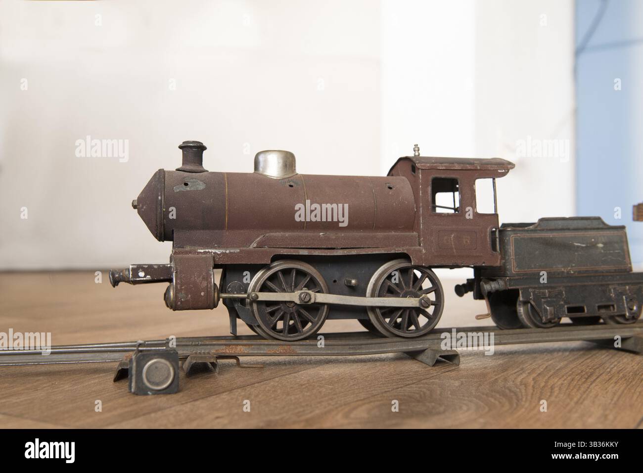 Miniature train transports people hi-res stock photography and images ...