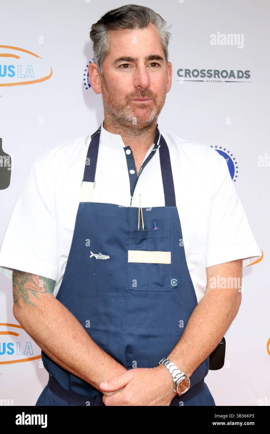 April 28, 2025, Los Angeles, Ca, USA: LOS ANGELES - APR 27: Chef Kevin ...